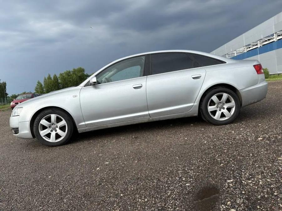 Pelēks Audi A6 2005 Daugavpils, ar dzinēja tilpumu 2.00 L un nobraukumu 329 tūkst. km par 2950 €, foto 3 vietnē AUTOMOTO.COM.LV
