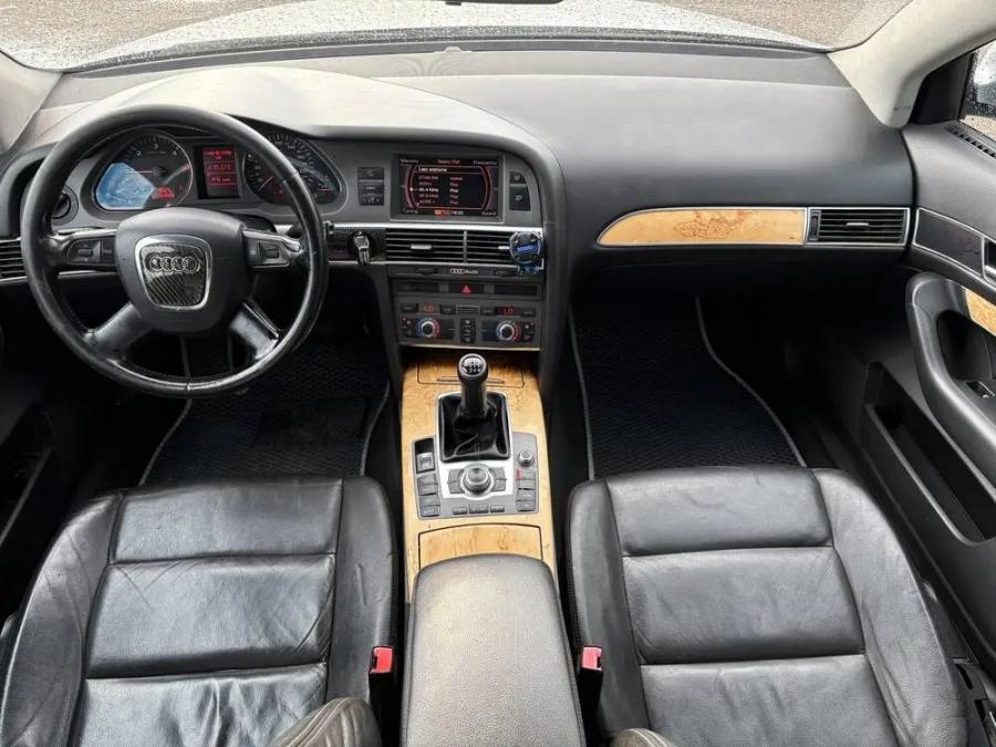 Pelēks Audi A6 2005 Daugavpils, ar dzinēja tilpumu 2.00 L un nobraukumu 329 tūkst. km par 2950 €, foto 10 vietnē AUTOMOTO.COM.LV