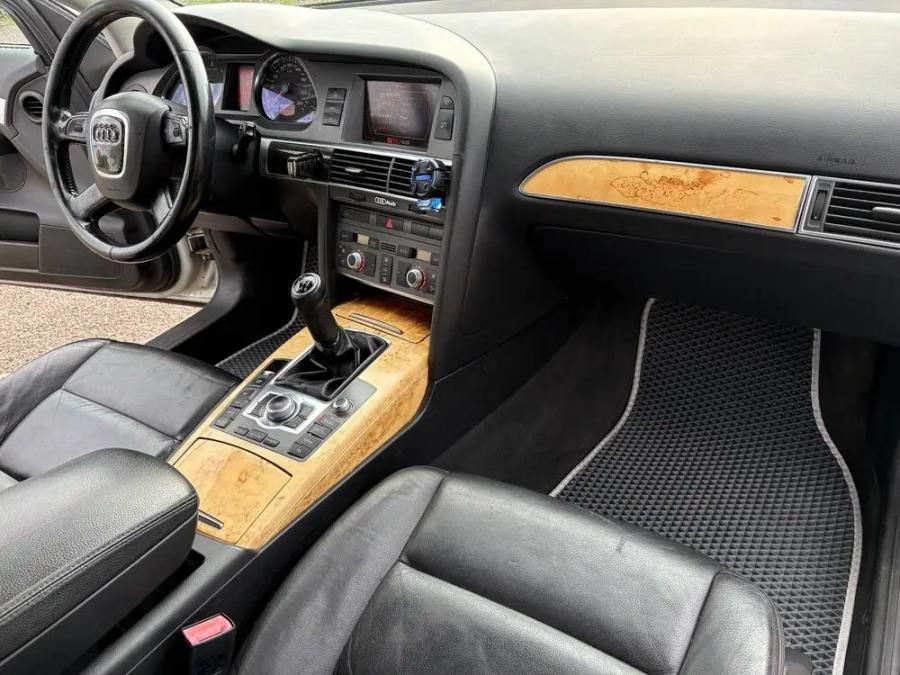 Pelēks Audi A6 2005 Daugavpils, ar dzinēja tilpumu 2.00 L un nobraukumu 329 tūkst. km par 2950 €, foto 23 vietnē AUTOMOTO.COM.LV