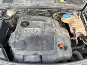 Pelēks Audi A6 2005 Daugavpils, ar dzinēja tilpumu 2.00 L un nobraukumu 329 tūkst. km par 2950 €, foto 27 vietnē AUTOMOTO.COM.LV