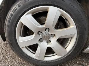 Pelēks Audi A6 2005 Daugavpils, ar dzinēja tilpumu 2.00 L un nobraukumu 329 tūkst. km par 2950 €, foto 28 vietnē AUTOMOTO.COM.LV
