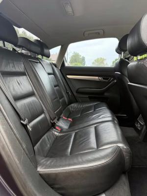 Grey Audi A6 2005 in Riga, with an engine capacity of 3.00 L and mileage of 335 thousand km for 2500 €, photo 11 on AUTOMOTO.COM.LV