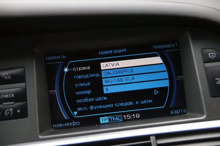 Grey Audi A6 2005 in Riga, with an engine capacity of 3.00 L and mileage of 436 thousand km for 1790 €, photo 22 on AUTOMOTO.COM.LV