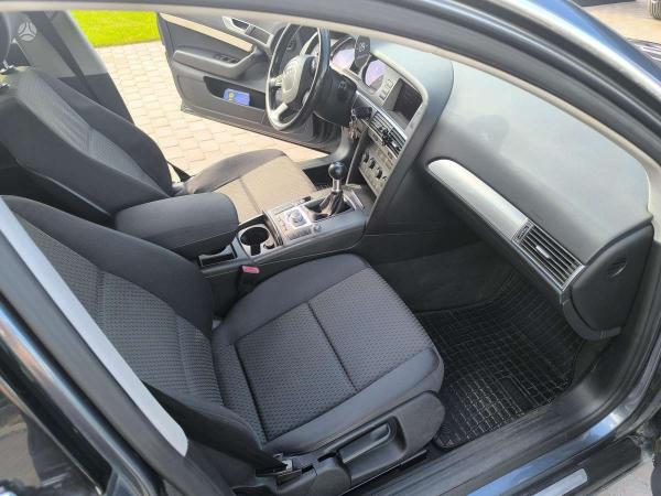Серый Ауди А6 2005 в Мариямполе, объемом двигателя 1.97 л и пробегом 306 тыс. км за 2500 €, фото 8 на AUTOMOTO.COM.LV