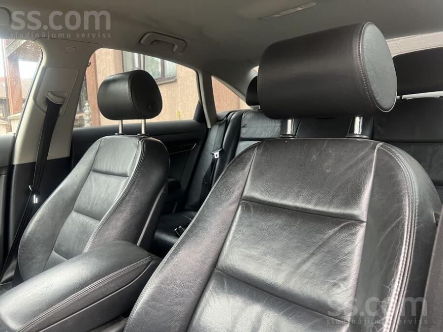 Pelēks Audi A6 2005 Rīga, ar dzinēja tilpumu 3.00 L un nobraukumu 360 tūkst. km par 1950 €, foto 10 vietnē AUTOMOTO.COM.LV