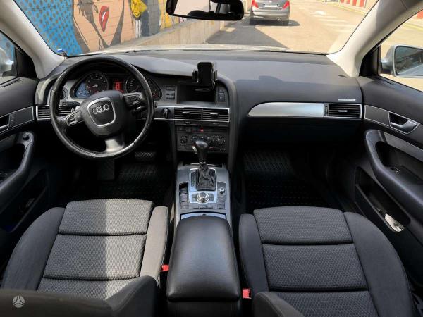 Grey Audi A6 2005 in Klaipeda, with an engine capacity of 2.39 L and mileage of 215 thousand km for 2550 €, photo 5 on AUTOMOTO.COM.LV