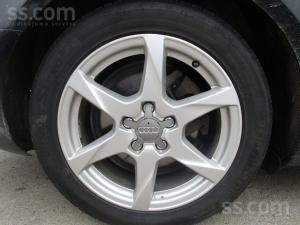 Pelēks Audi A6 2005 Rēzekne, ar dzinēja tilpumu 3.00 L un nobraukumu 338 tūkst. km par 1000 €, foto 5 vietnē AUTOMOTO.COM.LV