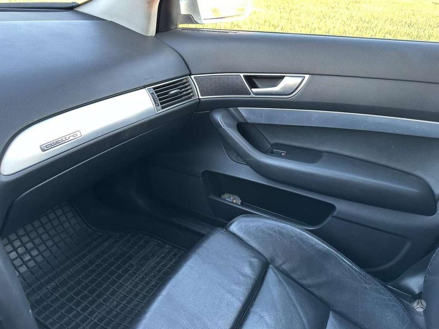 Pelēks Audi A6 2005 Jurbarkas, ar dzinēja tilpumu 3.00 L un nobraukumu 346 tūkst. km par 3000 €, foto 16 vietnē AUTOMOTO.COM.LV
