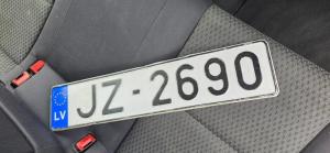 Pelēks Audi A6 2005 Valmiera, ar dzinēja tilpumu 2.00 L un nobraukumu 318 tūkst. km par 2250 €, foto 11 vietnē AUTOMOTO.COM.LV