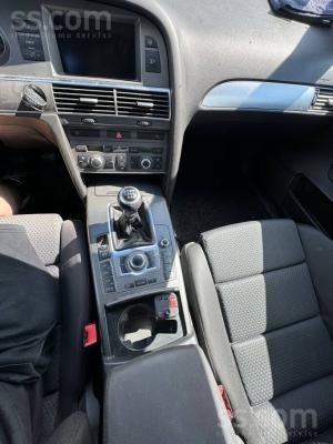 Pelēks Audi A6 2005 Rīga, ar dzinēja tilpumu 2.70 L un nobraukumu 350 tūkst. km par 2300 €, foto 5 vietnē AUTOMOTO.COM.LV