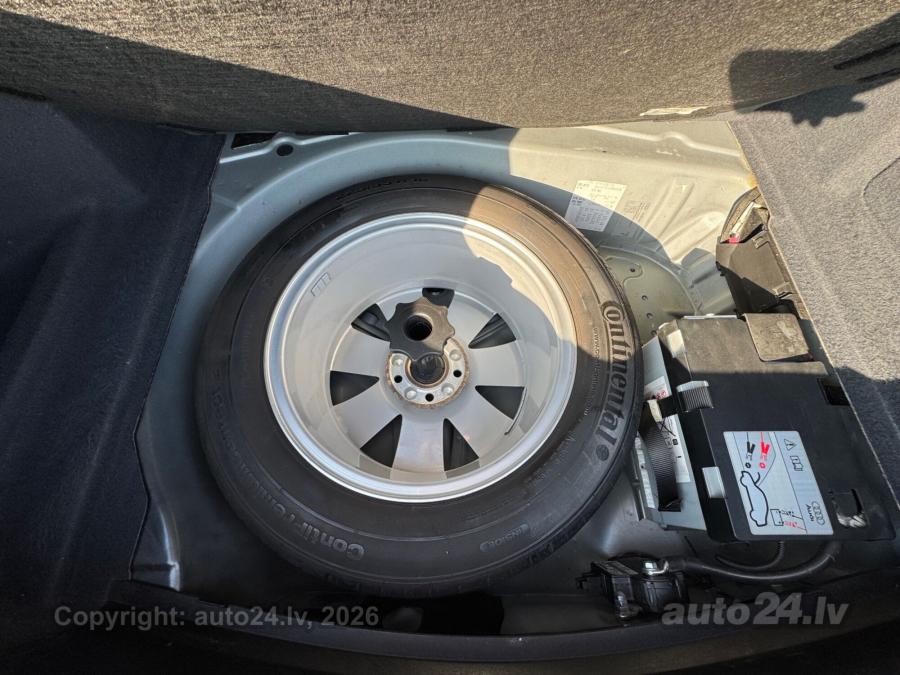 Pelēks Audi A6 2005 Tartu, ar dzinēja tilpumu 2.40 L un nobraukumu 234 tūkst. km par 4690 €, foto 16 vietnē AUTOMOTO.COM.LV