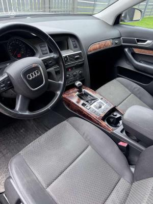 Grey Audi A6 2005 in Kretinga, with an engine capacity of 1.97 L and mileage of 426 thousand km for 1400 €, photo 7 on AUTOMOTO.COM.LV