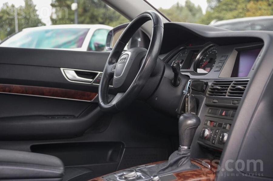 Grey Audi A6 2005 in Riga, with an engine capacity of 3.00 L and mileage of 266 thousand km for 5990 €, photo 9 on AUTOMOTO.COM.LV