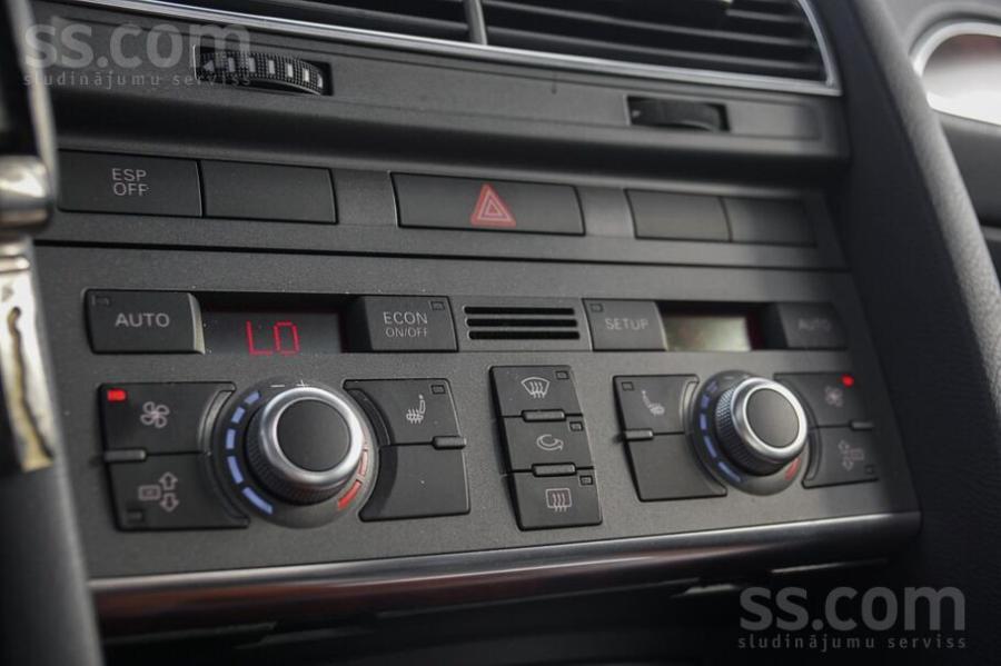 Grey Audi A6 2005 in Riga, with an engine capacity of 3.00 L and mileage of 266 thousand km for 5990 €, photo 21 on AUTOMOTO.COM.LV