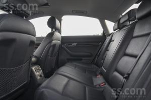 Grey Audi A6 2005 in Riga, with an engine capacity of 3.00 L and mileage of 266 thousand km for 5990 €, photo 23 on AUTOMOTO.COM.LV