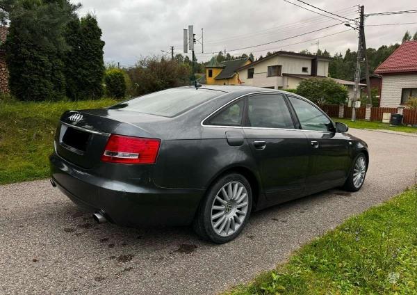 Grey Audi A6 2006 in Vilnius, with an engine capacity of 3.20 L and mileage of 299 thousand km for 1490 €, photo 3 on AUTOMOTO.COM.LV
