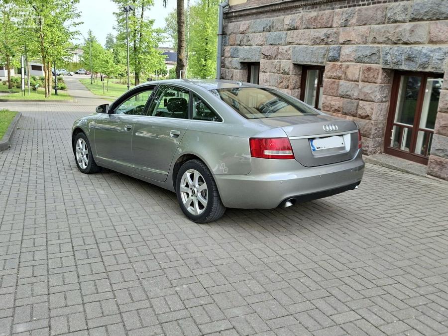 Pelēks Audi A6 2006 Šauļi, ar dzinēja tilpumu 2.70 L un nobraukumu 315 tūkst. km par 3200 €, foto 4 vietnē AUTOMOTO.COM.LV