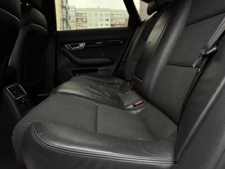 Grey Audi A6 2006 in Riga, with an engine capacity of 3.00 L and mileage of 318 thousand km for 3190 €, photo 12 on AUTOMOTO.COM.LV