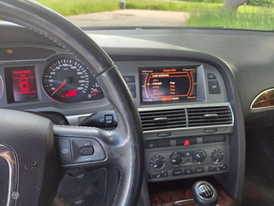 Grey Audi A6 2006 in Vilnius, with an engine capacity of 1.97 L and mileage of 320 thousand km for 3350 €, photo 16 on AUTOMOTO.COM.LV