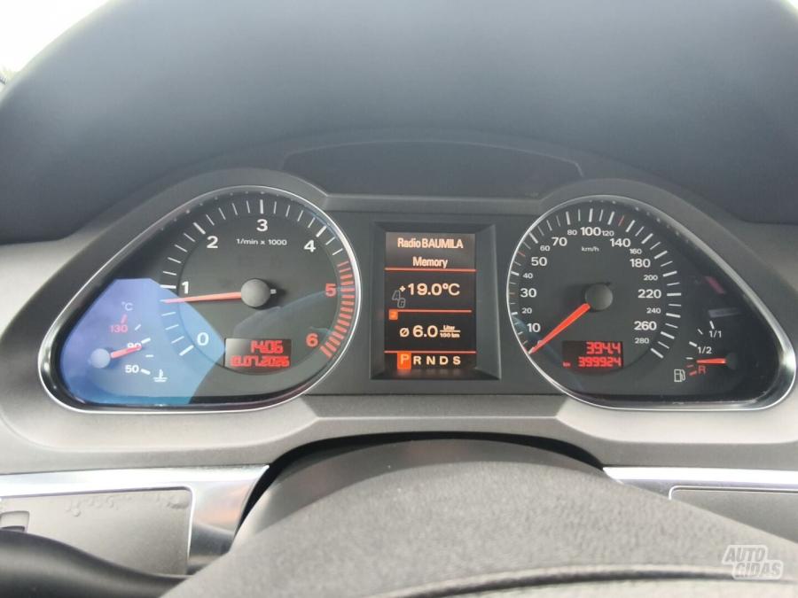 Серый Ауди А6 2006 в Тельшяй, объемом двигателя 3.00 л и пробегом 400 тыс. км за 3650 €, фото 14 на AUTOMOTO.COM.LV