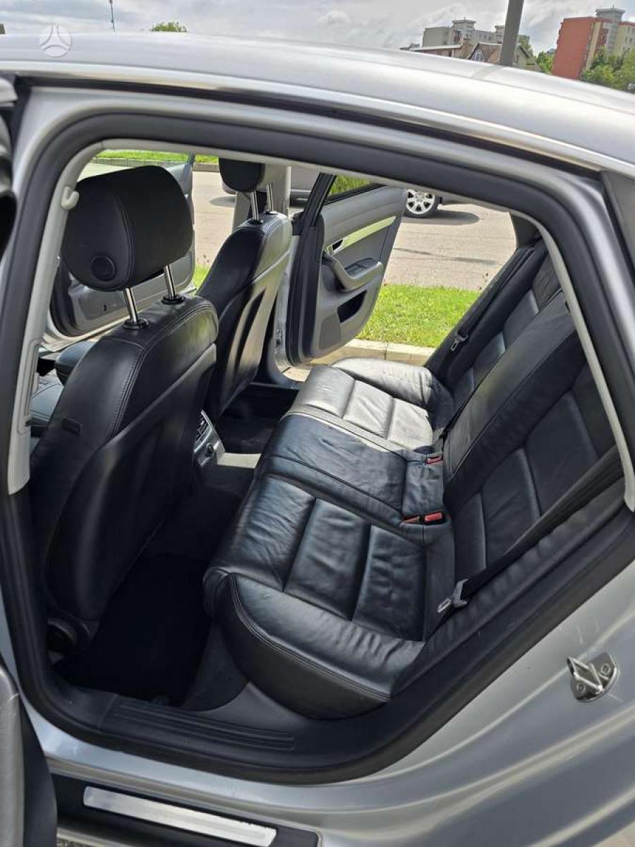Grey Audi A6 2006 in Kaunas, with an engine capacity of 2.70 L and mileage of 434 thousand km for 3300 €, photo 18 on AUTOMOTO.COM.LV