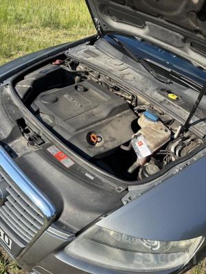 Grey Audi A6 2006 in Liepaja, with an engine capacity of 2.00 L and mileage of 379 thousand km for 2700 €, photo 15 on AUTOMOTO.COM.LV