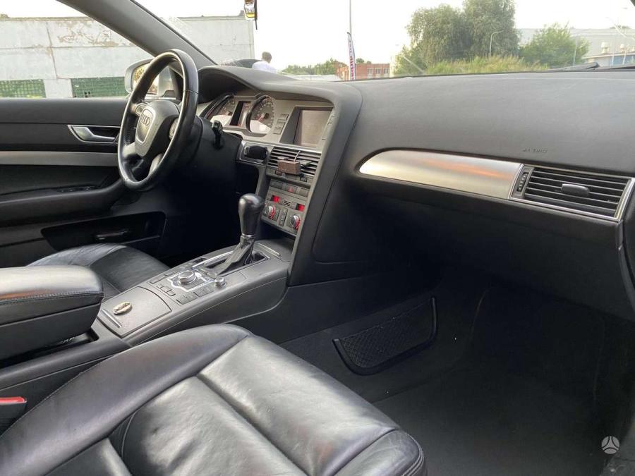 Grey Audi A6 2006 in Siauliai, with an engine capacity of 2.39 L and mileage of 164 thousand km for 2450 €, photo 10 on AUTOMOTO.COM.LV