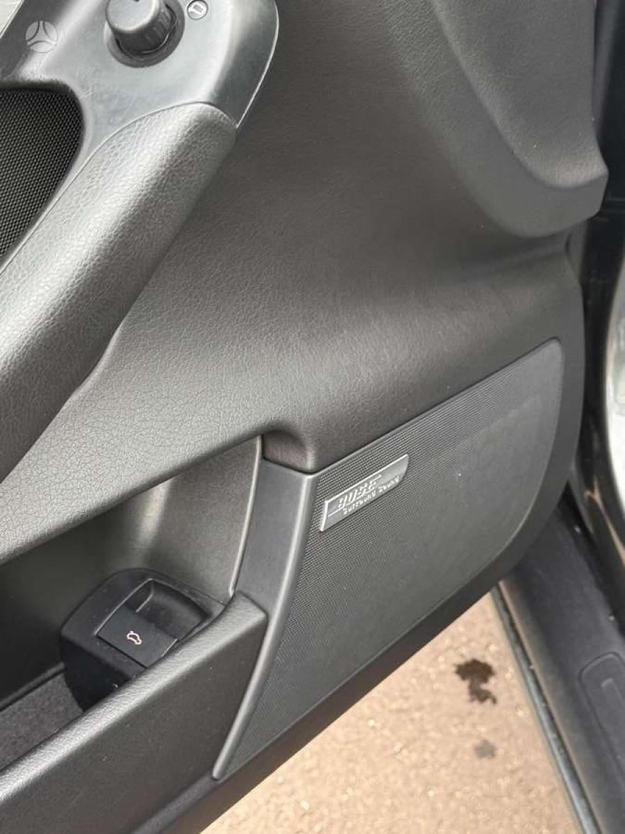 Grey Audi A6 2006 in Vilnius, with an engine capacity of 2.97 L and mileage of 408 thousand km for 3400 €, photo 15 on AUTOMOTO.COM.LV