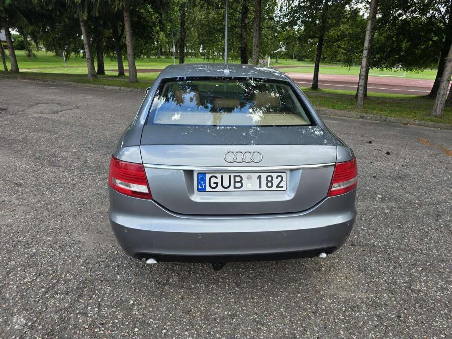 Grey Audi A6 2006 in Jurbarkas, with an engine capacity of 2.97 L and mileage of 290 thousand km for 2550 €, photo 6 on AUTOMOTO.COM.LV
