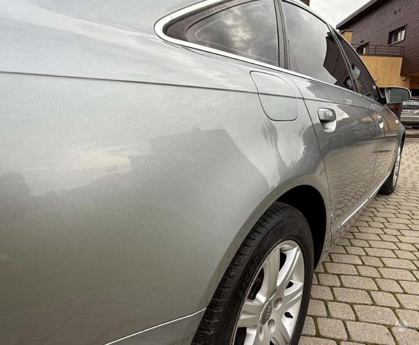 Grey Audi A6 2007 in Vilnius, with an engine capacity of 2.39 L and mileage of 258 thousand km for 2450 €, photo 11 on AUTOMOTO.COM.LV