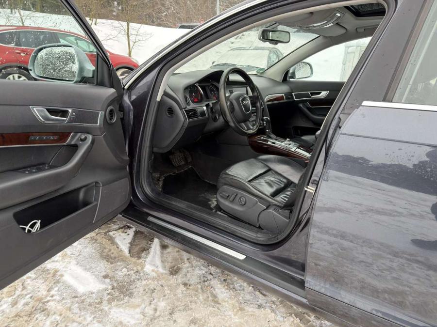 Grey Audi A6 2007 in Vilnius, with an engine capacity of 2.70 L and mileage of 388 thousand km for 3650 €, photo 13 on AUTOMOTO.COM.LV