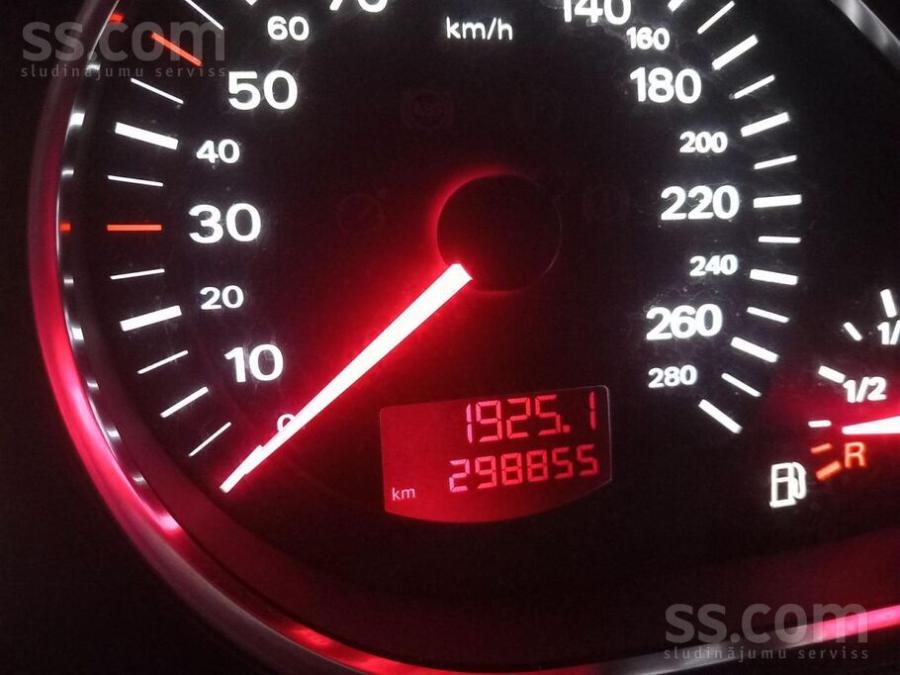 Grey Audi A6 2007 in Riga, with an engine capacity of 2.40 L and mileage of 300 thousand km for 3200 €, photo 5 on AUTOMOTO.COM.LV