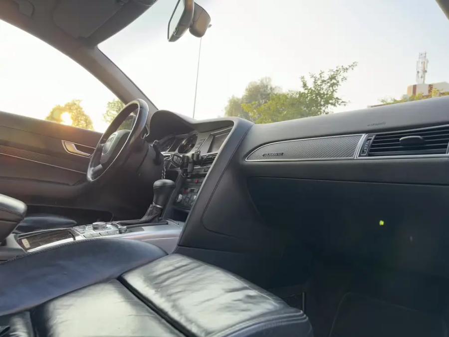 Grey Audi A6 2007 in Riga, with an engine capacity of 3.00 L and mileage of 308 thousand km for 4990 €, photo 8 on AUTOMOTO.COM.LV