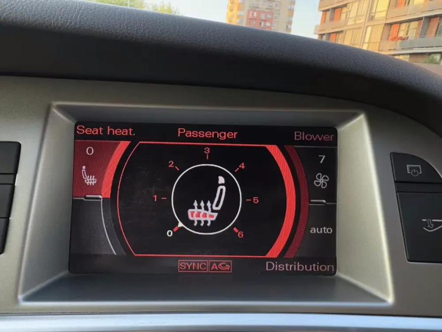 Grey Audi A6 2007 in Riga, with an engine capacity of 3.00 L and mileage of 308 thousand km for 4990 €, photo 15 on AUTOMOTO.COM.LV