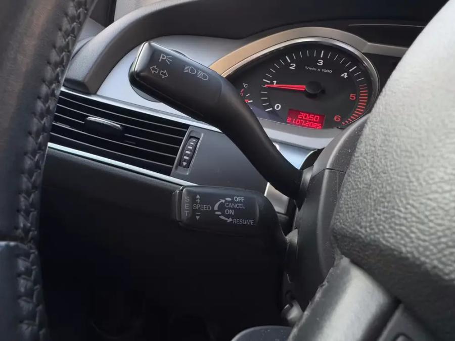 Grey Audi A6 2007 in Riga, with an engine capacity of 3.00 L and mileage of 308 thousand km for 4990 €, photo 29 on AUTOMOTO.COM.LV