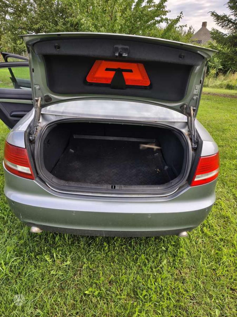Pelēks Audi A6 2007 Alīta, ar dzinēja tilpumu 1.97 L un nobraukumu 381 tūkst. km par 2500 €, foto 8 vietnē AUTOMOTO.COM.LV