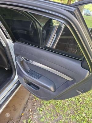 Grey Audi A6 2007 in Kaunas, with an engine capacity of 2.70 L and mileage of 430 thousand km for 2600 €, photo 7 on AUTOMOTO.COM.LV