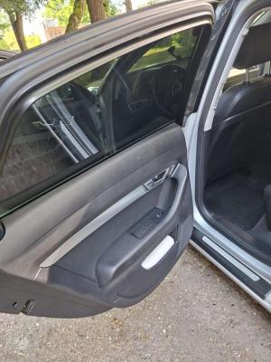 Grey Audi A6 2007 in Kaunas, with an engine capacity of 2.70 L and mileage of 430 thousand km for 2600 €, photo 15 on AUTOMOTO.COM.LV