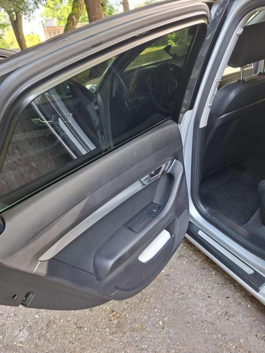 Grey Audi A6 2007 in Kaunas, with an engine capacity of 2.70 L and mileage of 430 thousand km for 2600 €, photo 15 on AUTOMOTO.COM.LV