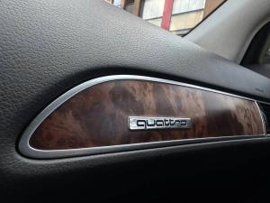 Grey Audi A6 2007 in Riga, with an engine capacity of 3.00 L and mileage of 297 thousand km for 3390 €, photo 12 on AUTOMOTO.COM.LV
