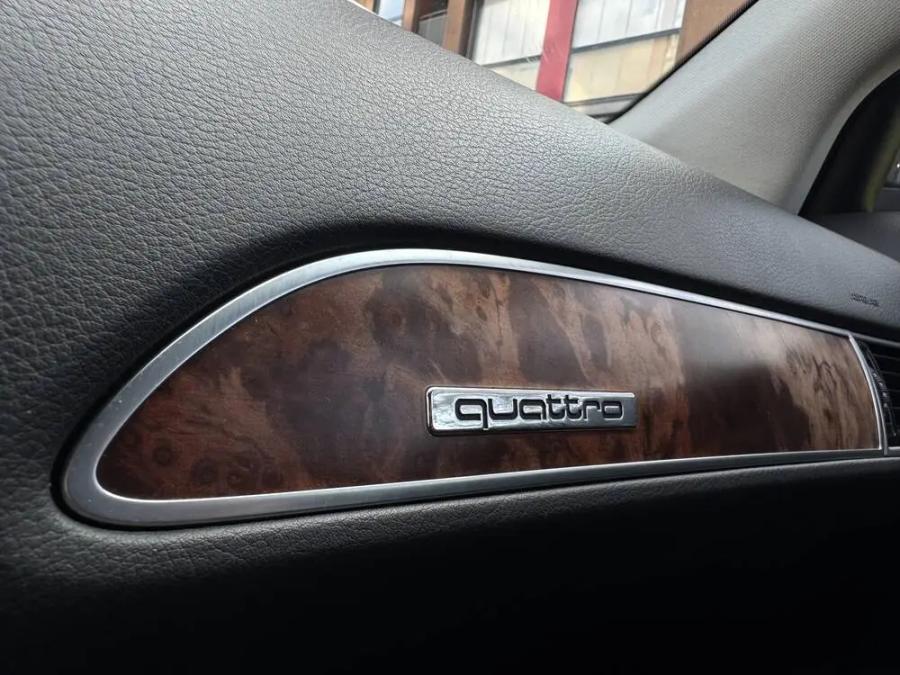 Grey Audi A6 2007 in Riga, with an engine capacity of 3.00 L and mileage of 297 thousand km for 3390 €, photo 12 on AUTOMOTO.COM.LV