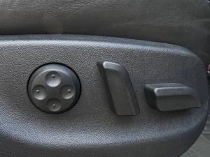 Grey Audi A6 2007 in Riga, with an engine capacity of 3.00 L and mileage of 297 thousand km for 3390 €, photo 14 on AUTOMOTO.COM.LV