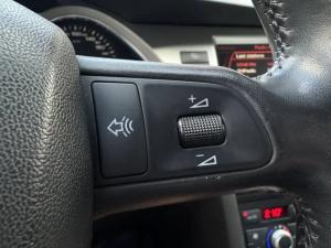Grey Audi A6 2007 in Riga, with an engine capacity of 3.00 L and mileage of 297 thousand km for 3390 €, photo 35 on AUTOMOTO.COM.LV