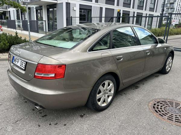 Audi A6 2007 in Vilnius on AUTOMOTO.COM.LV Grey Audi A6 2007 in Vilnius, with an engine capacity of 2.40 L and mileage of 500 thousand km for 1800 €, photo 5 on AUTOMOTO.COM.LV