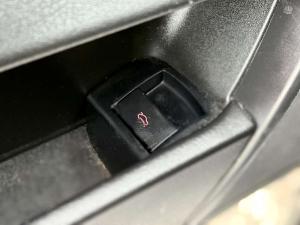 Grey Audi A6 2007 in Kaunas, with an engine capacity of 1.97 L and mileage of 390 thousand km for 2500 €, photo 12 on AUTOMOTO.COM.LV