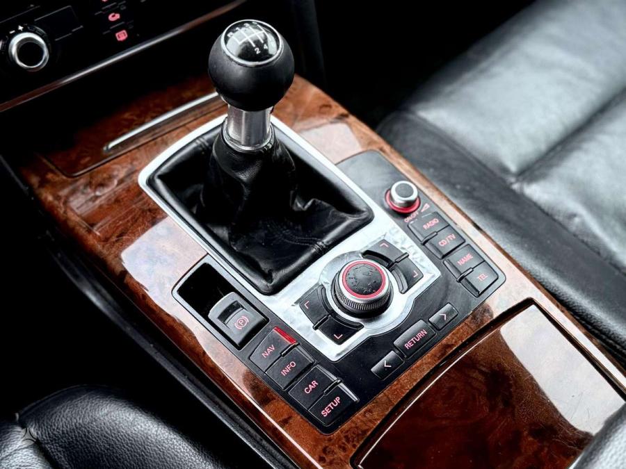 Grey Audi A6 2007 in Kaunas, with an engine capacity of 1.97 L and mileage of 390 thousand km for 2500 €, photo 17 on AUTOMOTO.COM.LV