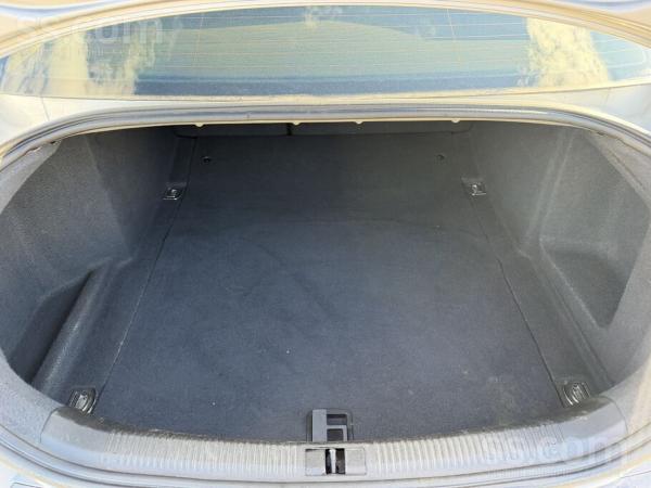 Pelēks Audi A6 2008 Saldus, ar dzinēja tilpumu 2.00 L un nobraukumu 355 tūkst. km par 2950 €, foto 5 vietnē AUTOMOTO.COM.LV