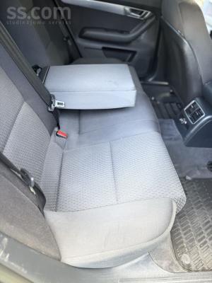 Pelēks Audi A6 2008 Rīga, ar dzinēja tilpumu 2.00 L un nobraukumu 250 tūkst. km par 2650 €, foto 18 vietnē AUTOMOTO.COM.LV