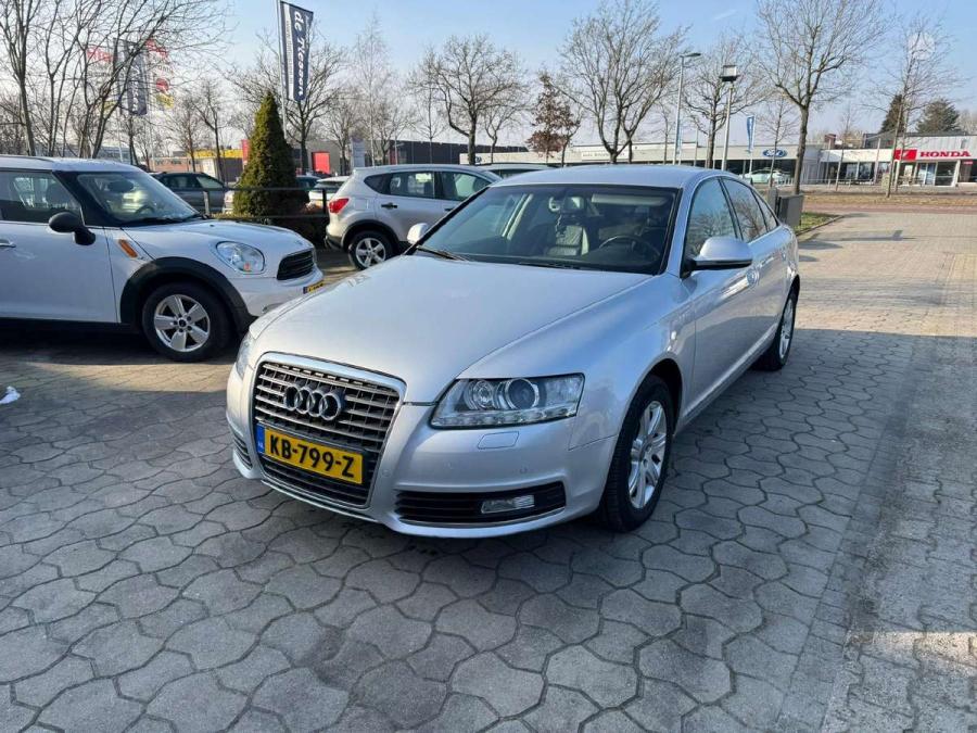 Grey Audi A6 2009 in Raseiniai, with an engine capacity of 2.70 L and mileage of 300 thousand km for 4900 €, photo 3 on AUTOMOTO.COM.LV