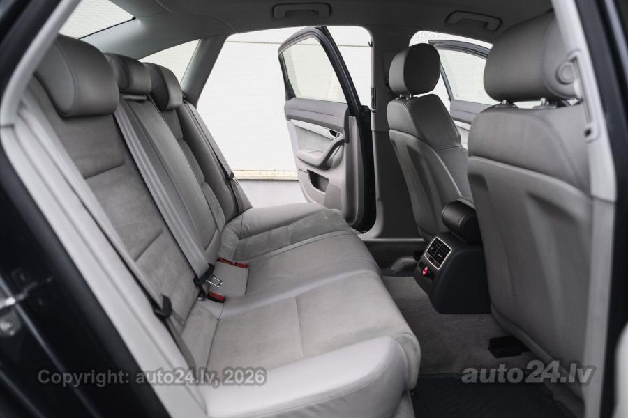 Pelēks Audi A6 2009 Tallina, ar dzinēja tilpumu 3.00 L un nobraukumu 345 tūkst. km par 5999 €, foto 12 vietnē AUTOMOTO.COM.LV